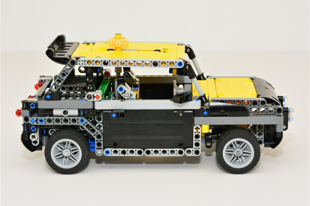 LEGO MOC The Hot Hatch by KoolJBlack | Rebrickable - Build with LEGO