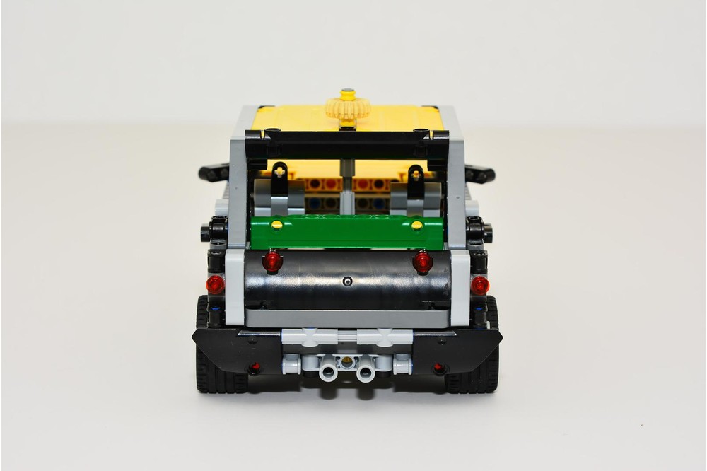 LEGO MOC The Hot Hatch by KoolJBlack | Rebrickable - Build with LEGO