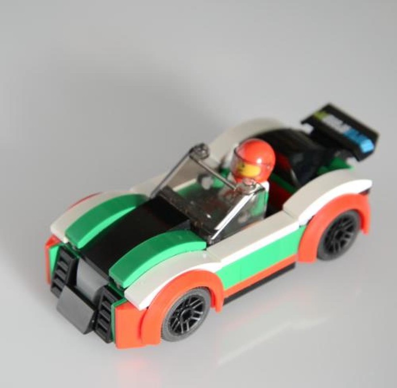 LEGO MOC 80 piece OCTAN RACING CAR by Keep On Bricking | Rebrickable ...