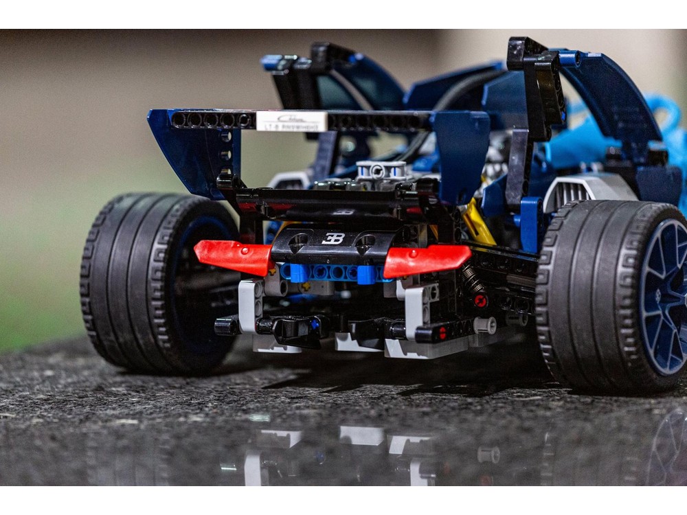 LEGO MOC LEGO Technic 42083 Bugatti Chiron alternative model - F1 car ...