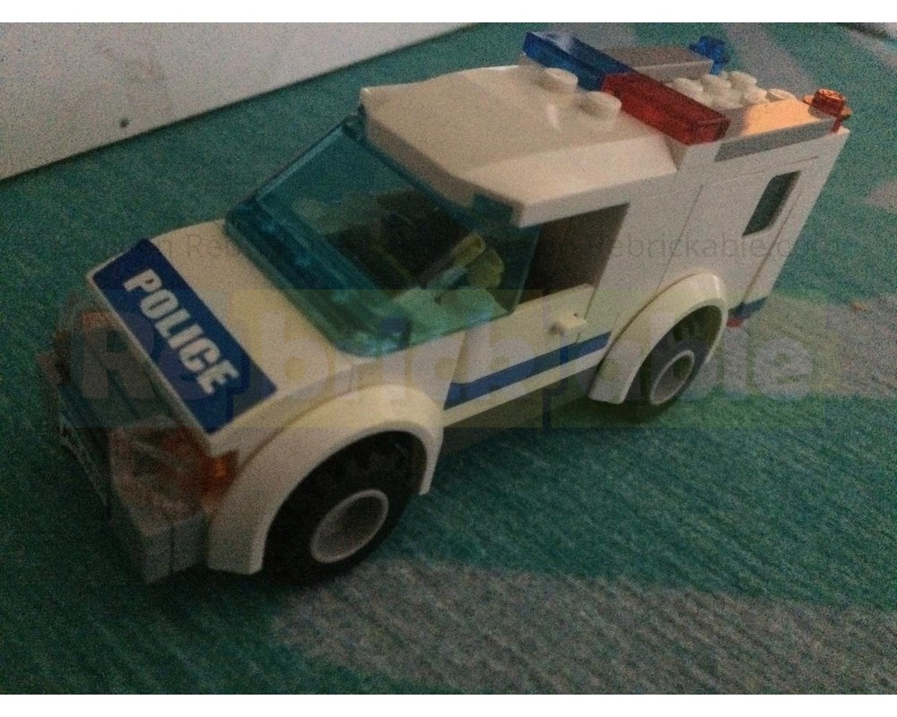 LEGO MOC holden commodore Div van by Brick Patrol | Rebrickable - Build ...