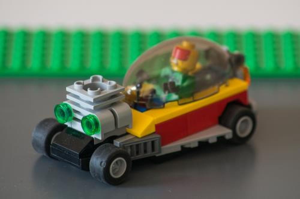 LEGO MOC mini pull back 2 by Keep On Bricking | Rebrickable - Build ...