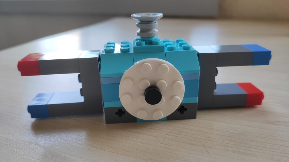 LEGO MOC Pokemon #081 Magnemite by Eyes.Only | Rebrickable - Build with ...