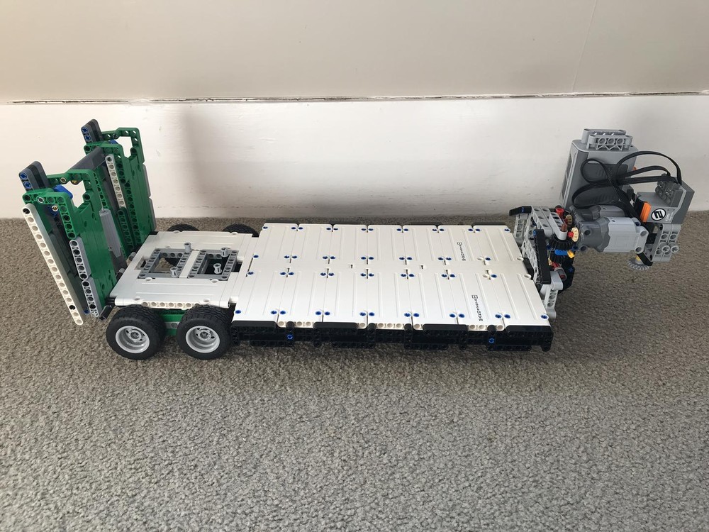 LEGO MOC Heavy Haul Trailer by Smudge | Rebrickable - Build with LEGO