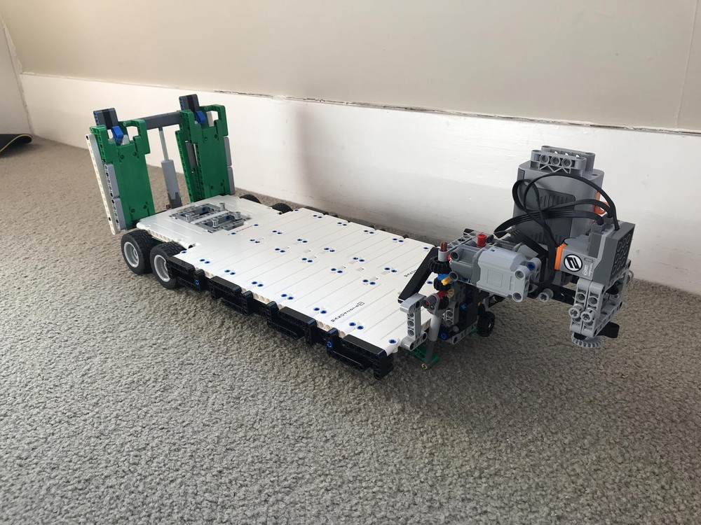 LEGO MOC Heavy Haul Trailer by Smudge | Rebrickable - Build with LEGO