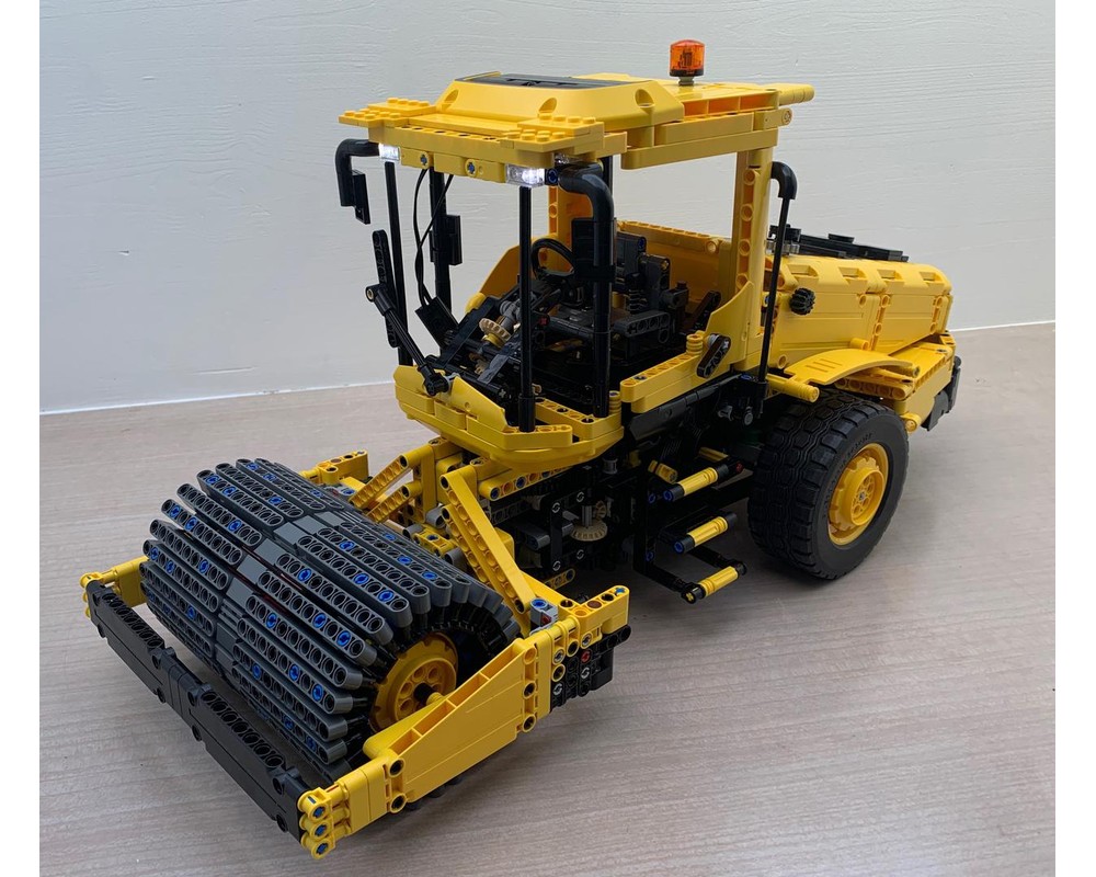 LEGO MOC Big Road Roller by Target86 | Rebrickable - Build with LEGO