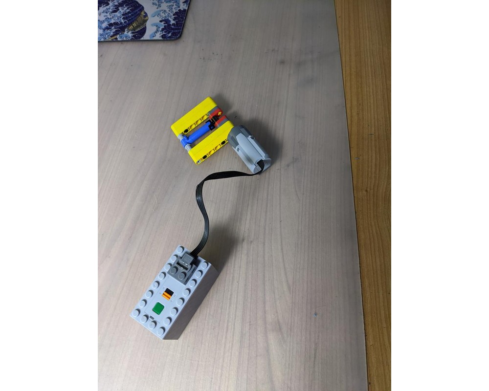 LEGO MOC Simple Pneumatic Compressor by LegoMocBuilder | Rebrickable ...