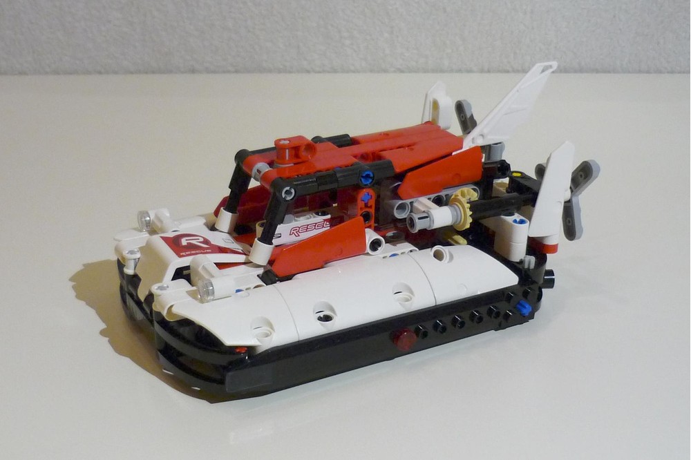 Lego Moc 42092 Hovercraft By Nequmodiva Rebrickable Build With Lego