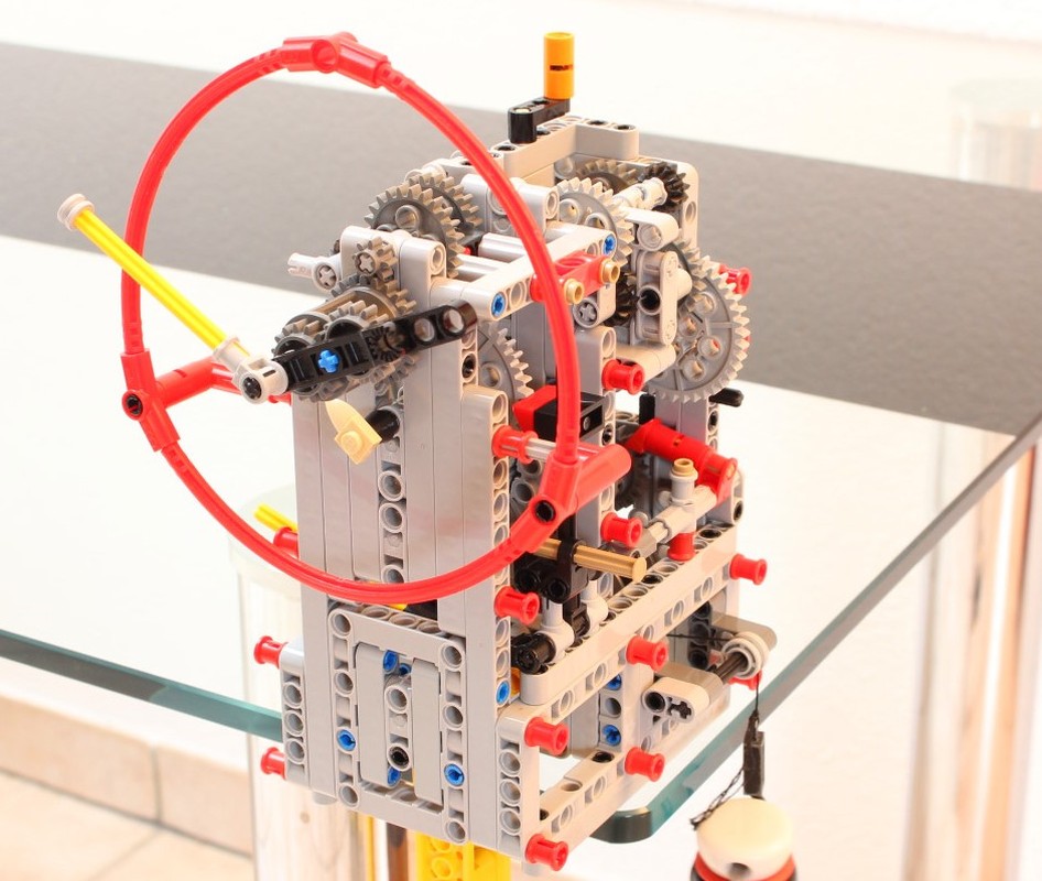 LEGO MOC Galileo Clock by Nico71 | Rebrickable - Build with LEGO