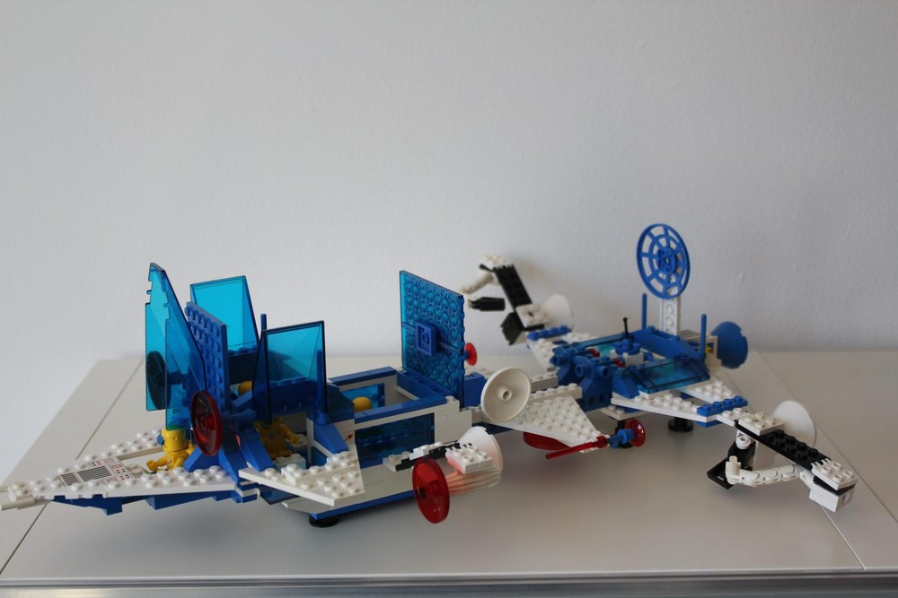 LEGO MOC Beta Explorer by Raumfahrer | Rebrickable - Build with LEGO