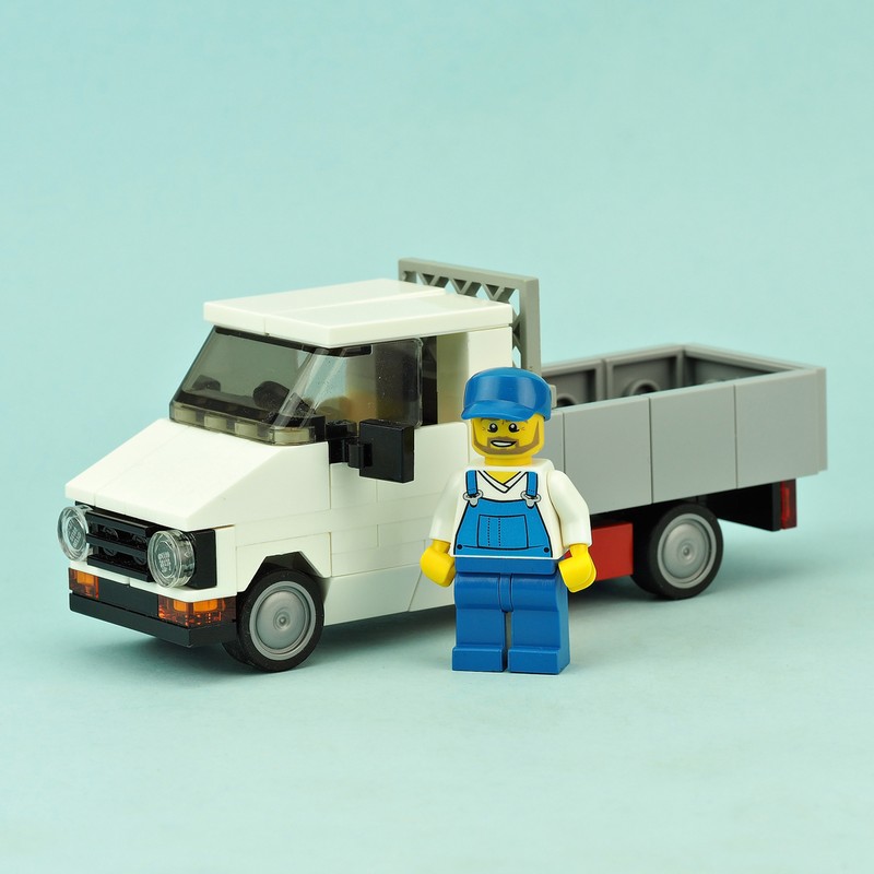 LEGO MOC Iveco Daily MK1 by De_Marco | Rebrickable - Build with LEGO