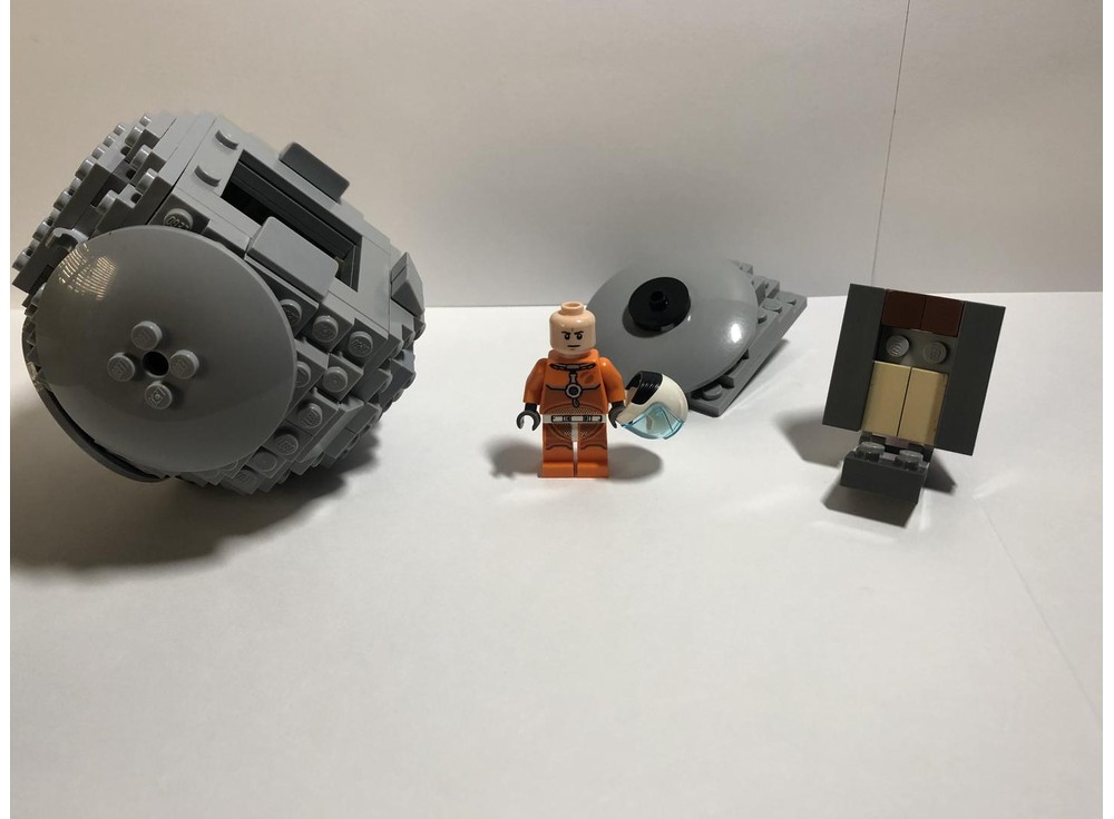 LEGO MOC Minifigure scale Vostok 1 by Big Brix | Rebrickable - Build ...