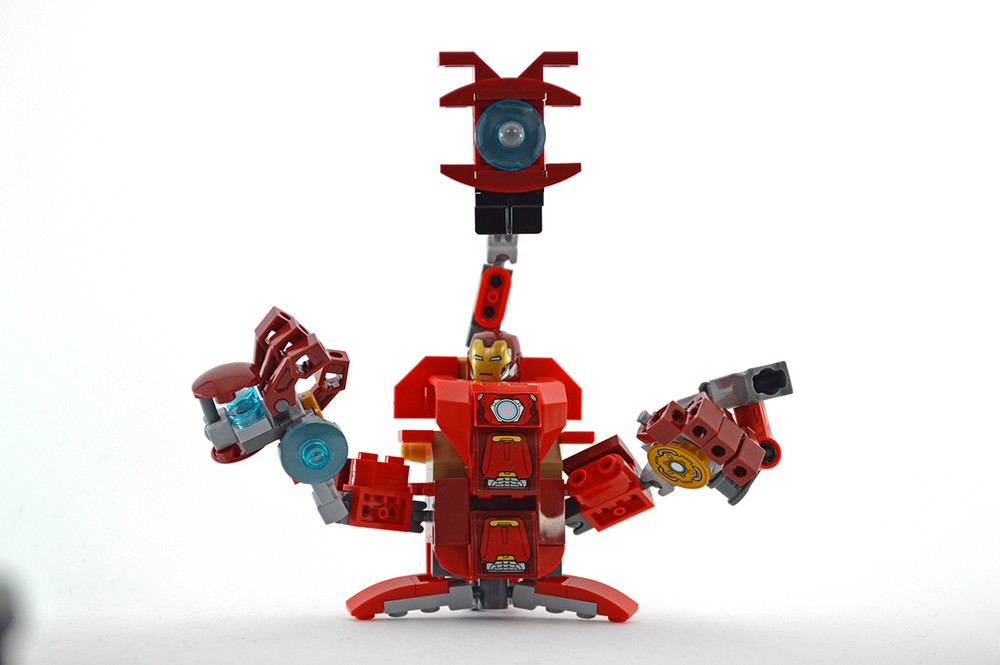 LEGO MOC Iron Bot by dorianbricktron | Rebrickable - Build with LEGO