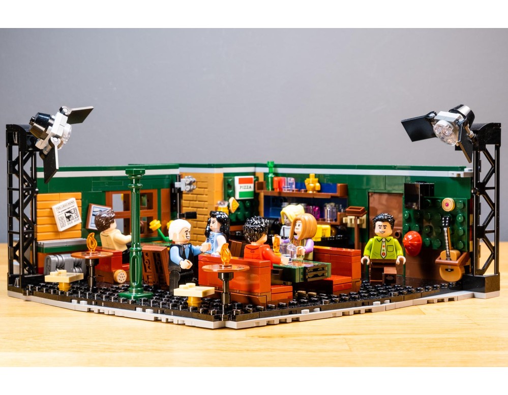 LEGO MOC How I Met Your Mother - Mac Laren's Pub - 21319 - Alternate by febrix_1999 ...
