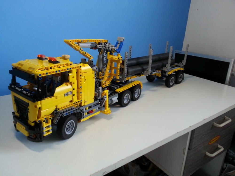 LEGO MOC Log Truck 42009 alternete model by Dadoi | Rebrickable - Build ...