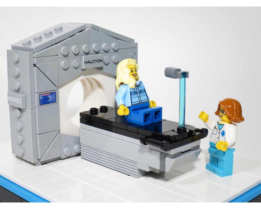 LEGO MOC Radiotherapy Treatment Device (v.2) by lunabricks ...