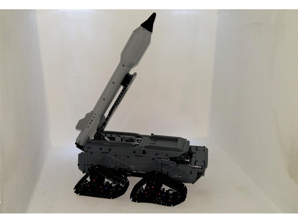 LEGO MOC Mobile Missile Platform by Theoderic | Rebrickable - Build ...