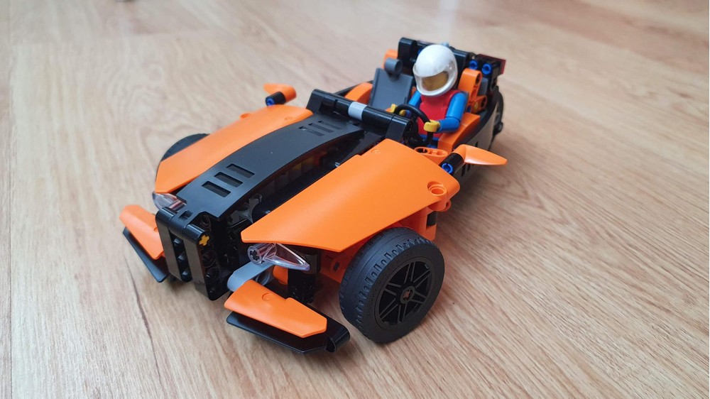 LEGO MOC Three-wheeler (based on Polaris Slingshot) by Henry84 ...