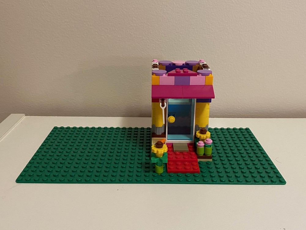 LEGO MOC 10692 Modular house base for 11005 Modular house by mathineau ...