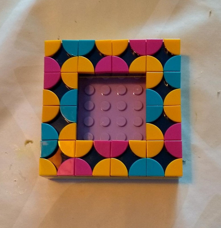 LEGO MOC Photo frame design 5 by Jantine | Rebrickable - Build with LEGO