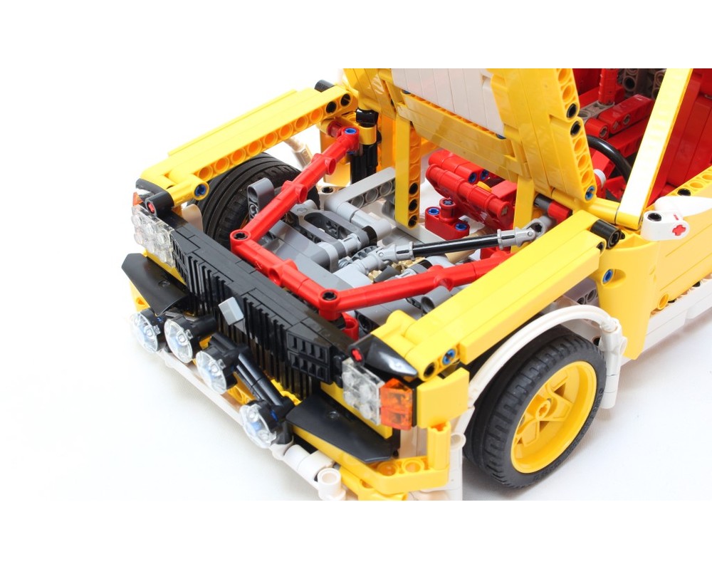 LEGO MOC Group B Rally Car by Nico71 | Rebrickable - Build with LEGO