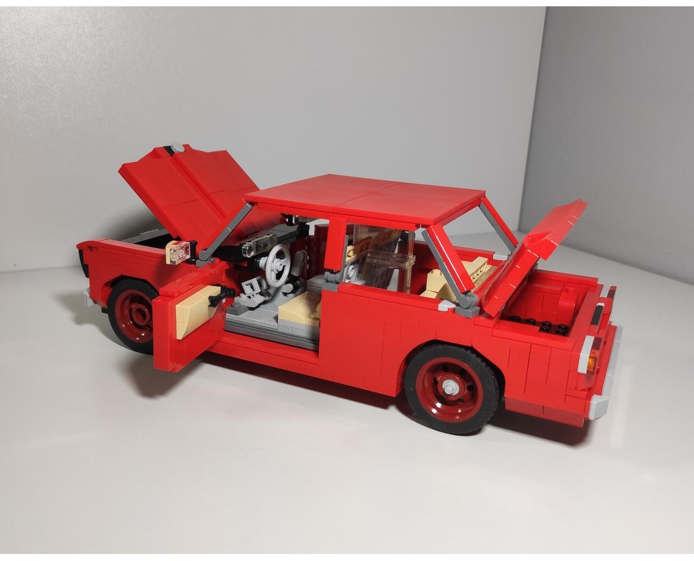 LEGO MOC 10258 BMW 2002 by Kirvet | Rebrickable - Build with LEGO