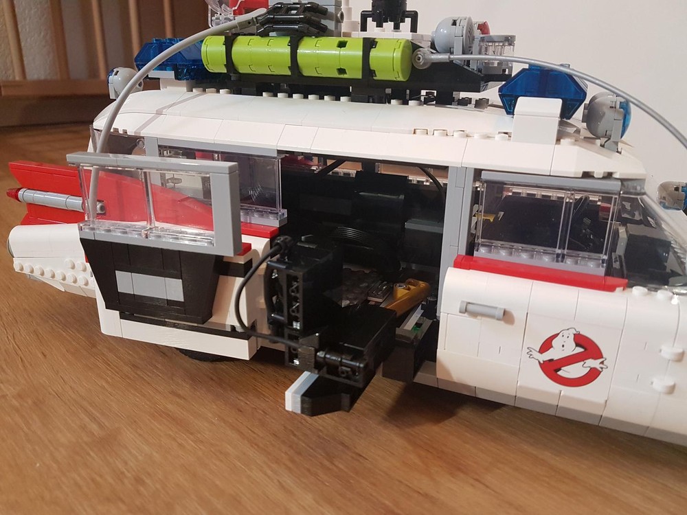 LEGO MOC 10274 ECTO-1 RC Mod by Huwi | Rebrickable - Build with LEGO