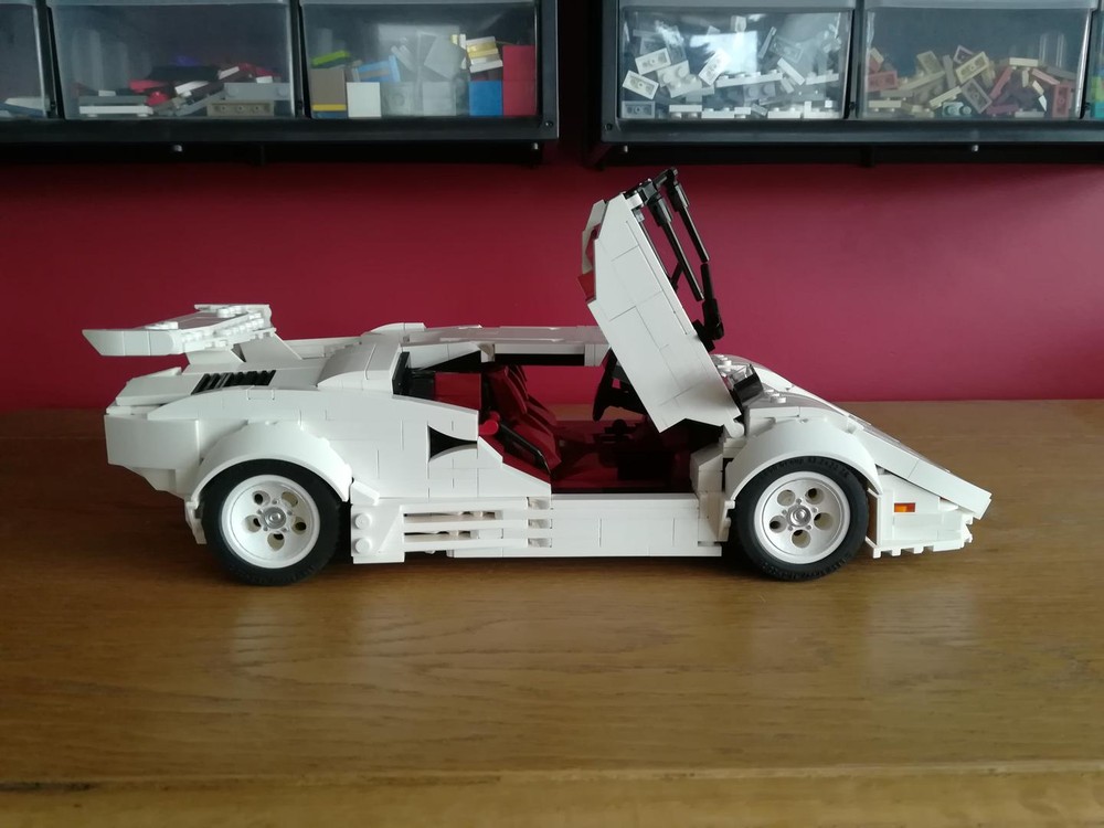 LEGO MOC Lamborghini Countach LP5000 QV by Rastacoco | Rebrickable ...