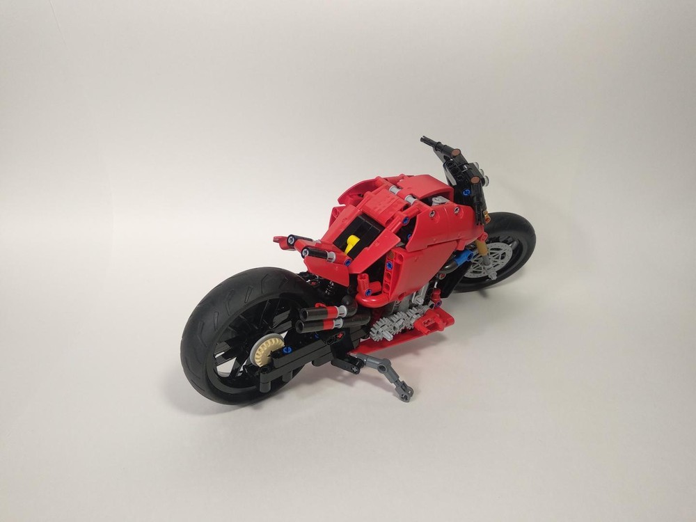 LEGO MOC 42107 Ducati Panigale model B by Anton Kablash | Rebrickable ...