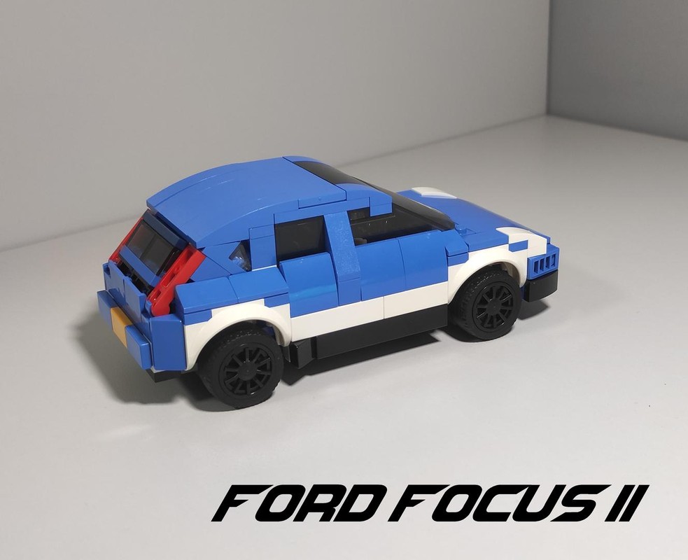 LEGO MOC Ford Focus II by Kirvet | Rebrickable - Build with LEGO