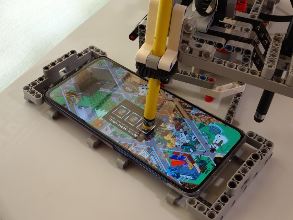 LEGO MOC Robot to automate task in a mobile app by eusebiovaz ...