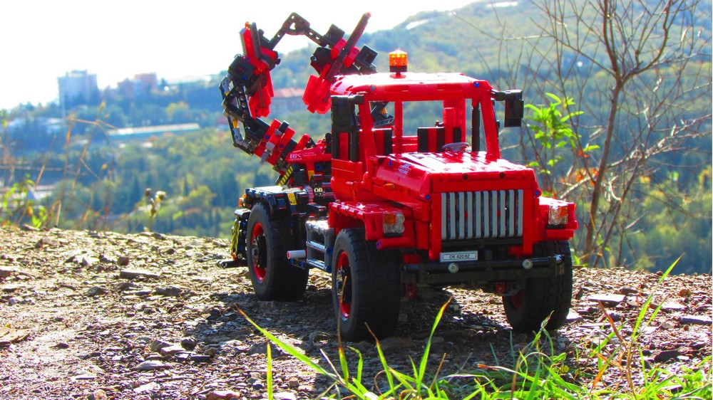 LEGO MOC Tree transplanting machine by Arpeggi0 | Rebrickable - Build ...