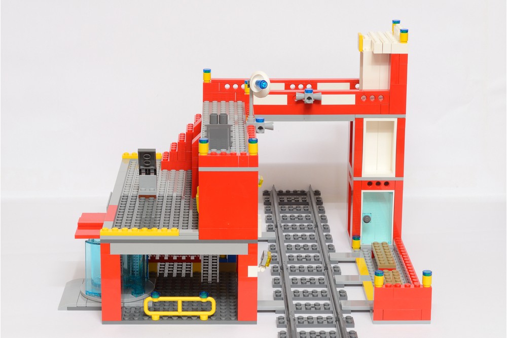 LEGO MOC 60110 Train Station by apparat | Rebrickable - Build with LEGO