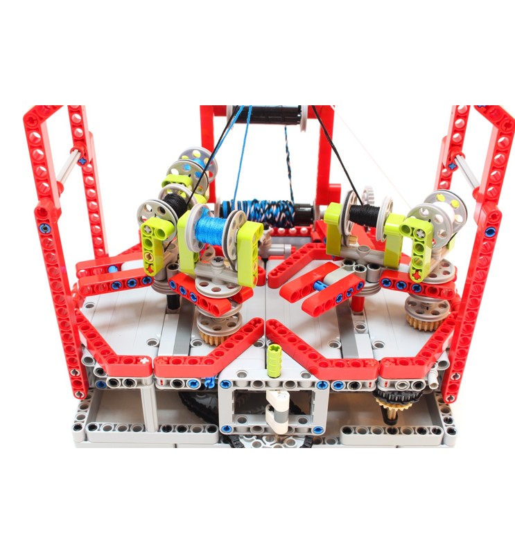 LEGO MOC Lego Fast Braiding Machine by Nico71 | Rebrickable - Build ...