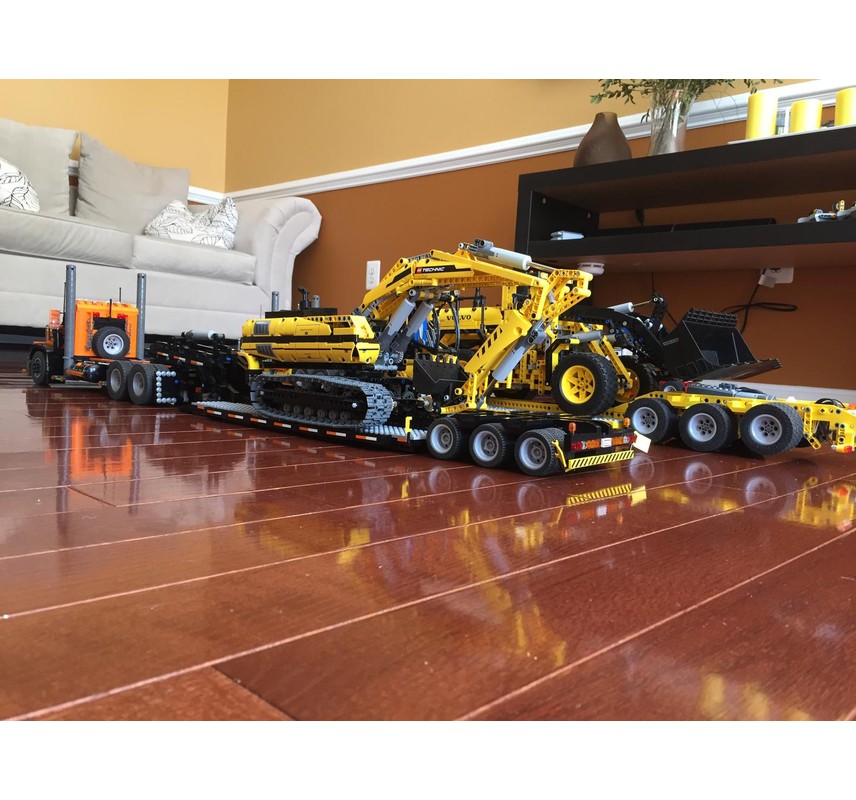 LEGO MOC Lowboy Trailer Jeep by motomatt | Rebrickable - Build with LEGO