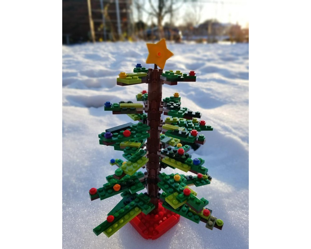 LEGO MOC Lego Christmas tree day 8 by Chantel_builds | Rebrickable ...