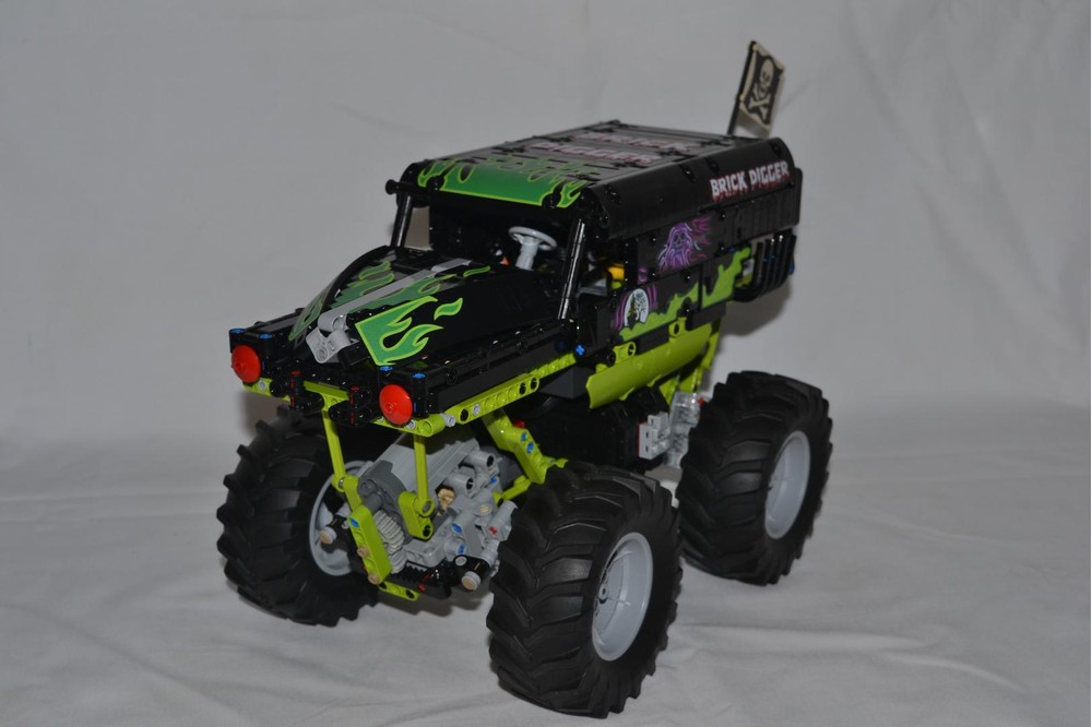 LEGO MOC Brick Digger - RC Technic GraveDigger by Technicalities by KK ...