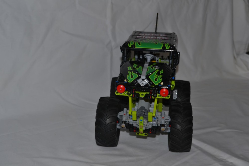 LEGO MOC Brick Digger - RC Technic GraveDigger by Technicalities by KK ...