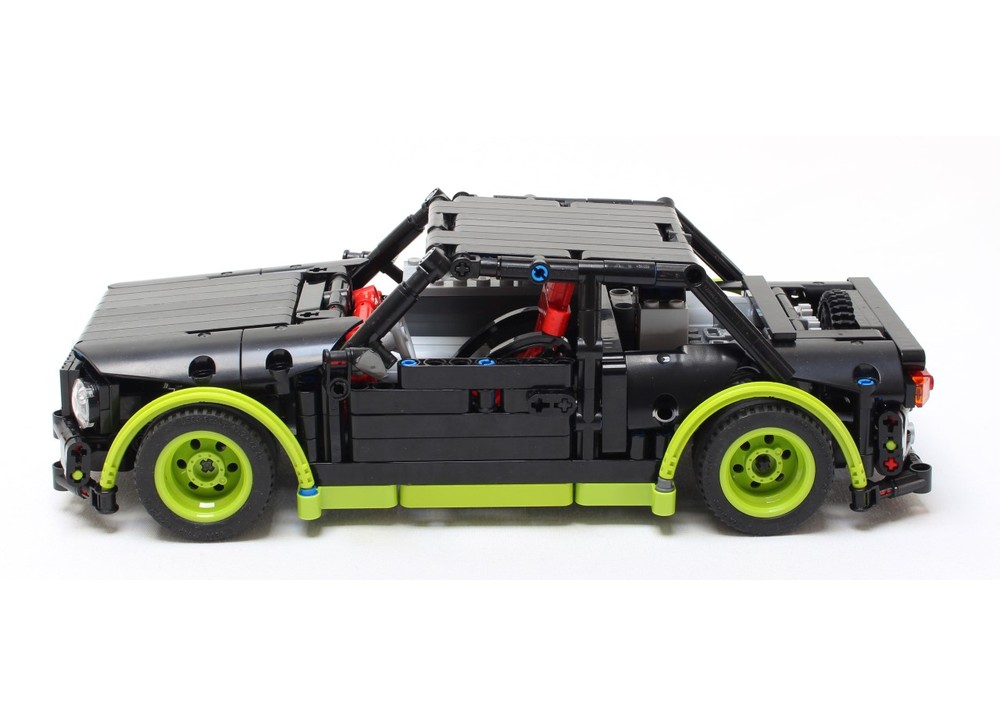 LEGO MOC Black Sedan Motorized Car by Nico71 | Rebrickable - Build with ...