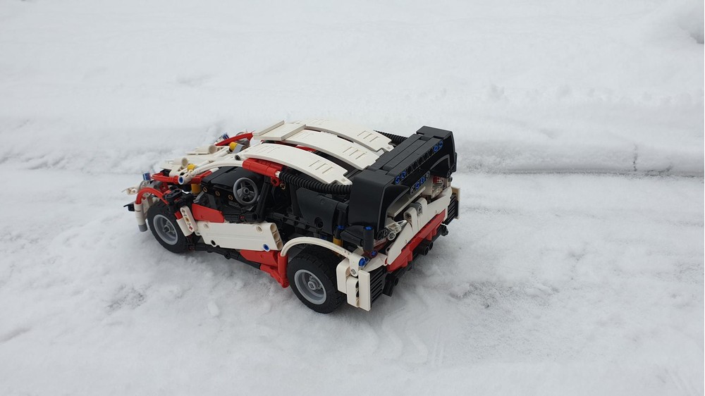 LEGO MOC Toyota Yaris WRC by Olli Mäkinen | Rebrickable - Build with LEGO