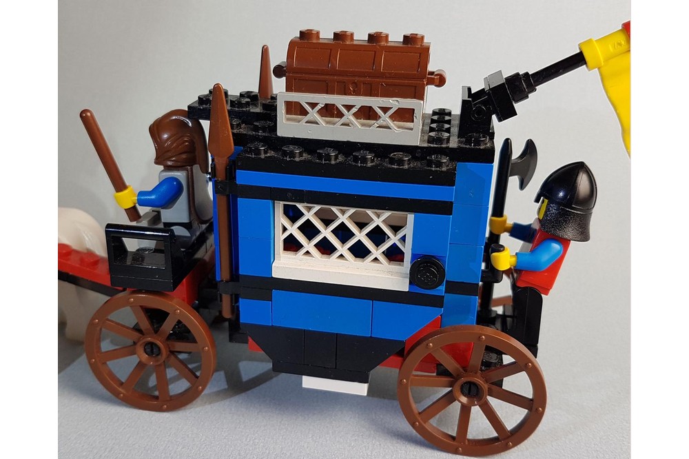 LEGO MOC Medieval Queen's Carriage by fidi70 | Rebrickable - Build with ...