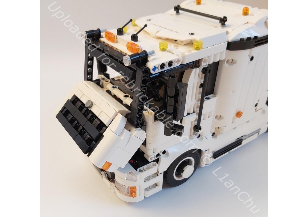 LEGO MOC Control+ Remote Controlled Semi Truck White (Powered Up) by ...