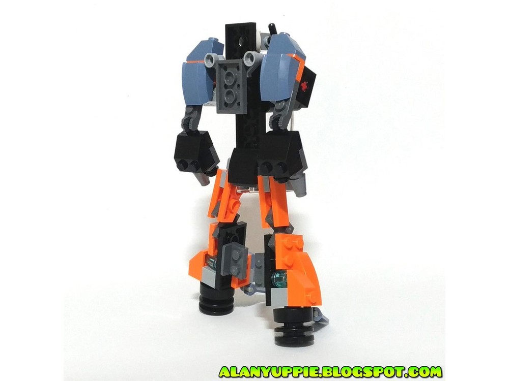 LEGO MOC Transformer Dronebot from LEGO Creator set 31111: Cyber Drone ...