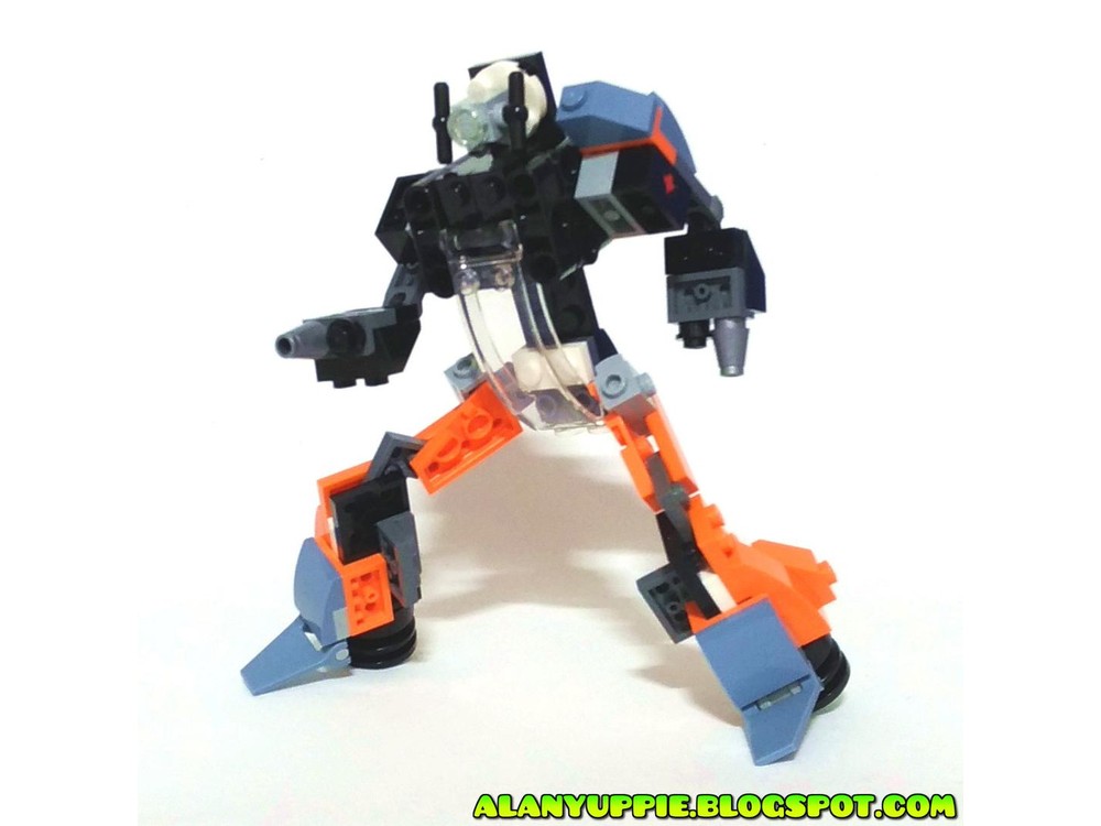 LEGO MOC-63246 Transformer Dronebot from LEGO Creator set 31111: Cyber ...