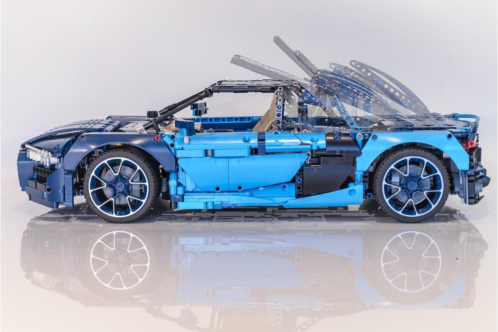 LEGO MOC Audi R8 Spyder 42083 B Model by Porsche96 | Rebrickable ...