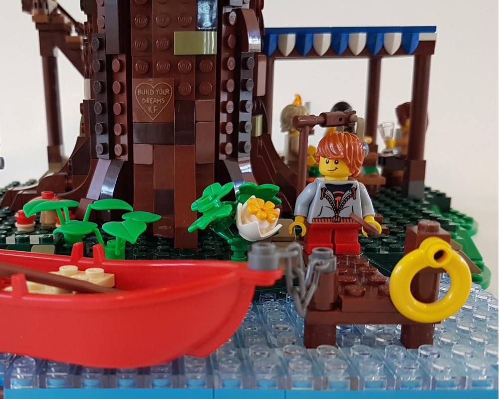 LEGO MOC Lakeside Tree House by fidi70 | Rebrickable - Build with LEGO
