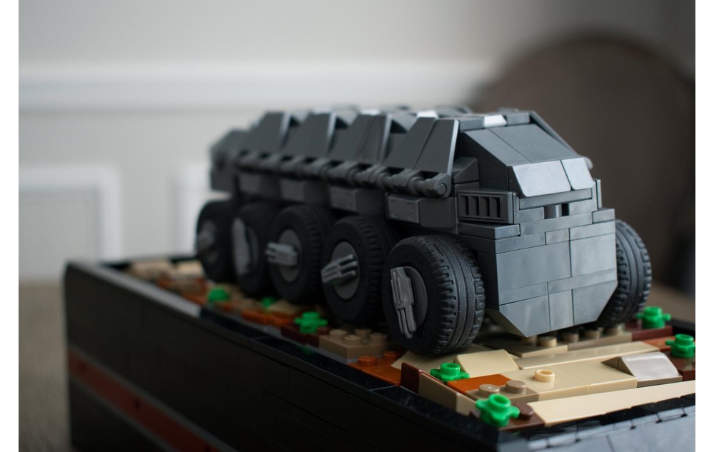 LEGO MOC Mechanical Juggernaut by elemental_lego | Rebrickable - Build ...