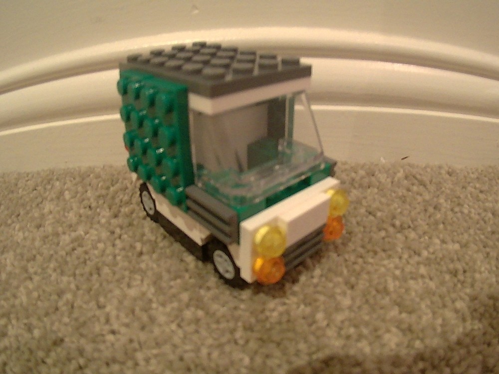 Lego Moc Green Moving Van By Parbs Rebrickable Build With Lego