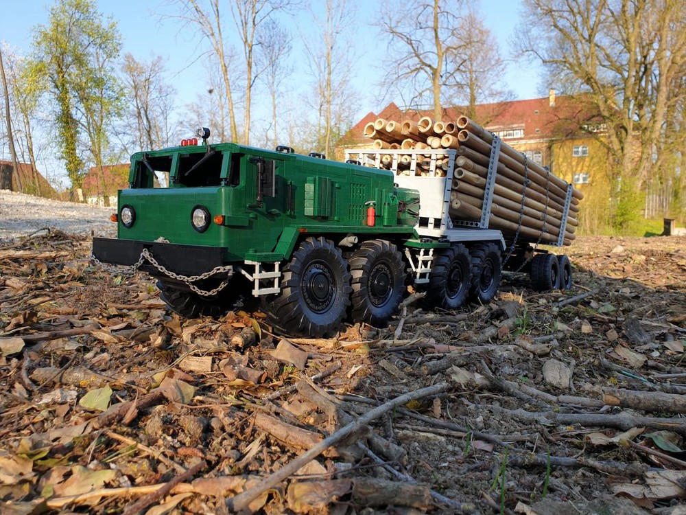LEGO MOC MAZ 537 Truck with or without Trailer by Matt's Lego Creations ...