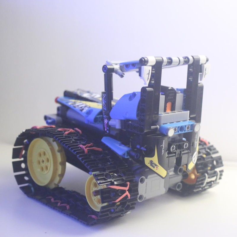 Lego Moc Pistenbully By Davabo Rebrickable Build With Lego